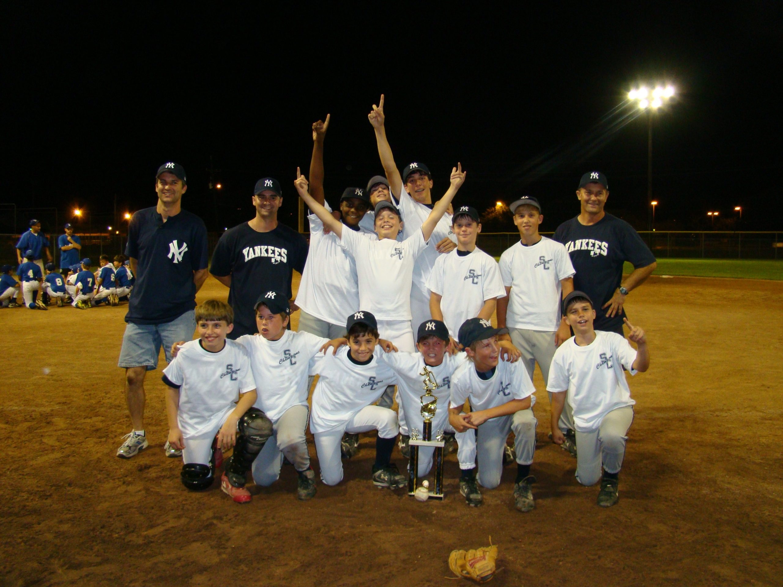 Yankees win 11-12 boys division