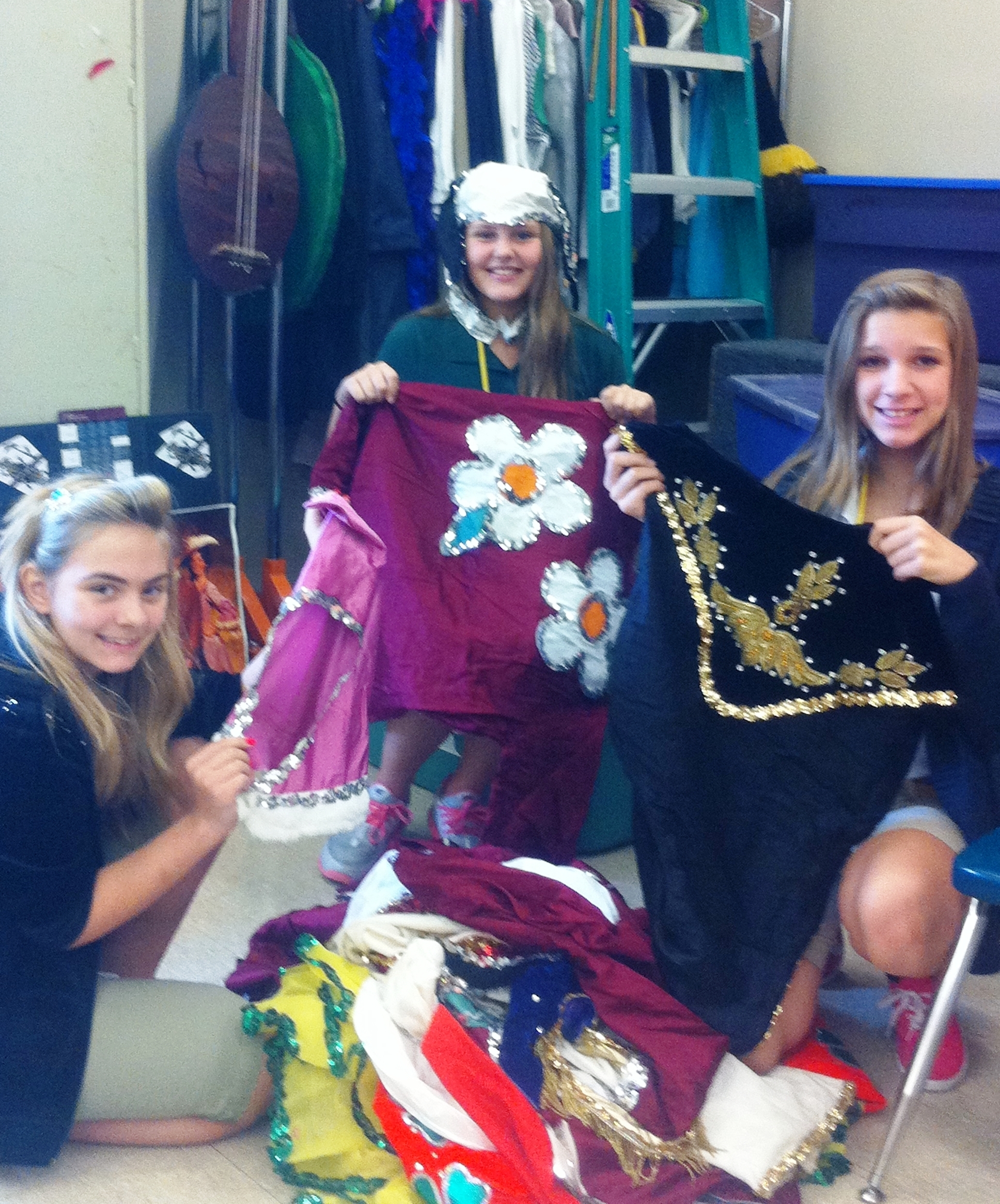 Harry Hurst 7th Graders Tori Zeringue, Layne Carlson and Maddie ...