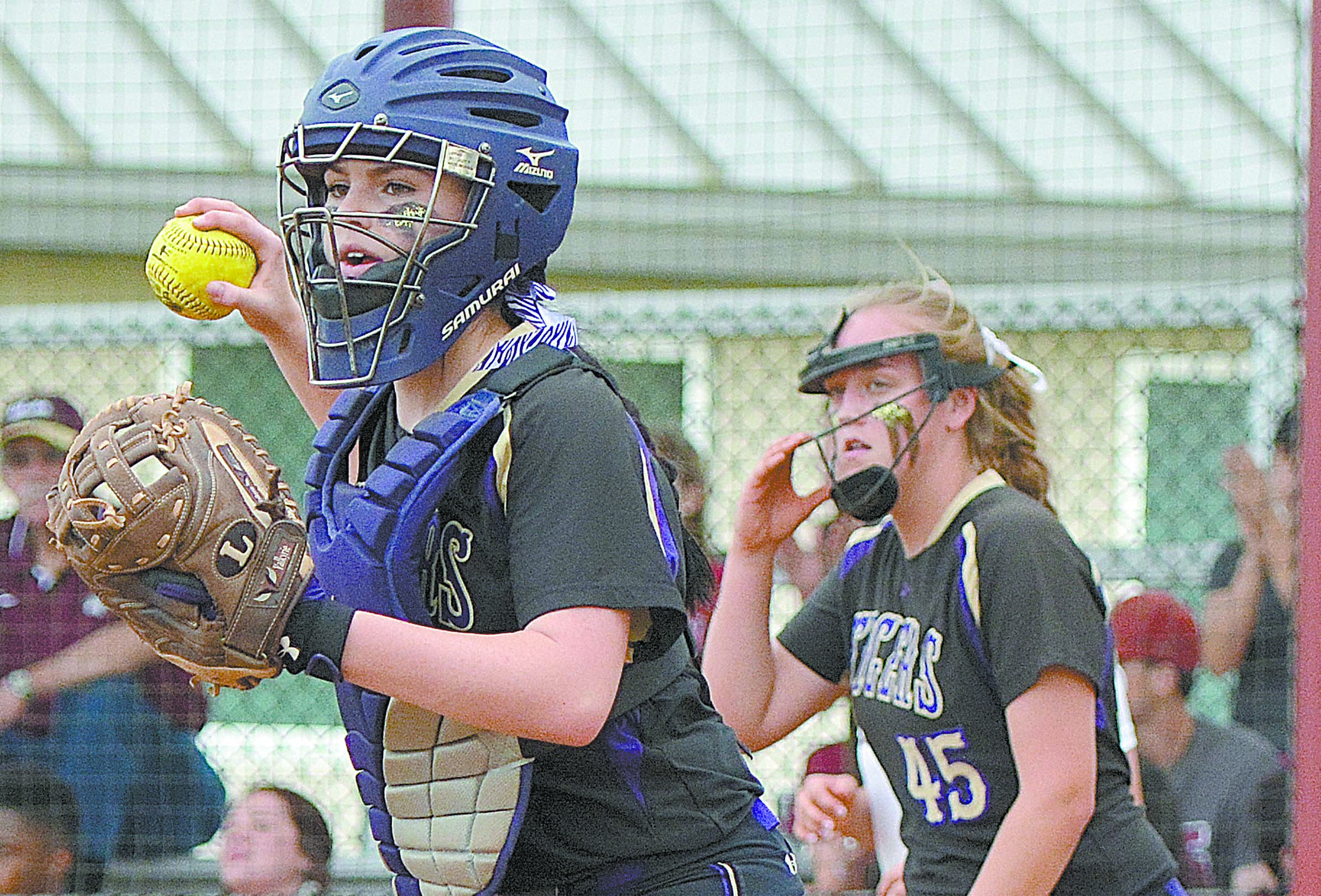 Lady Tigers go 1-2 in Riverside tourney
