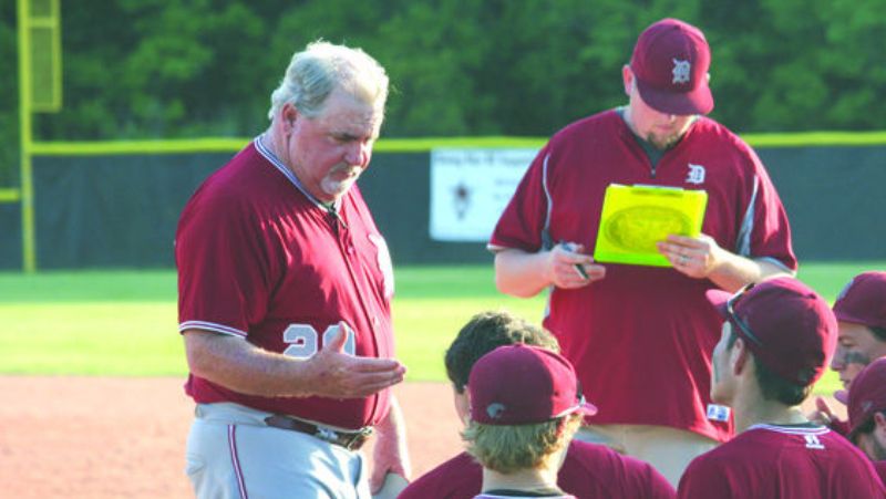 Former Destrehan baseball coach rejoins prep game, lands at Riverside ...