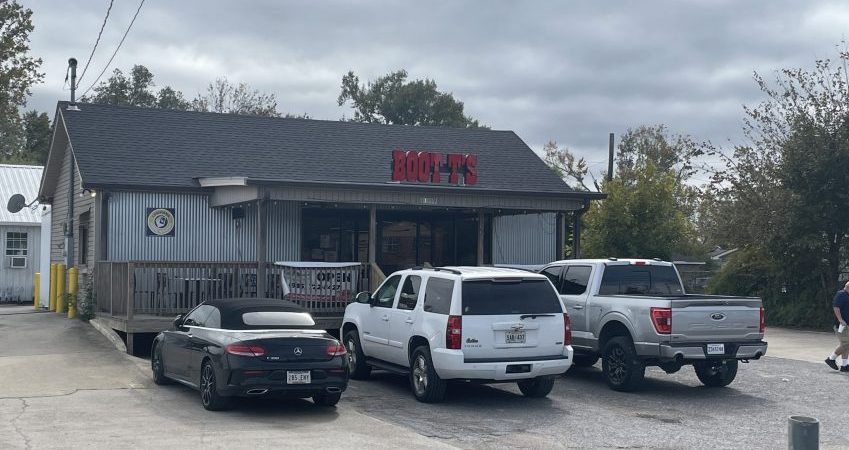 Boot T's Seafood: Serving up seafood and more at new Boutte location
