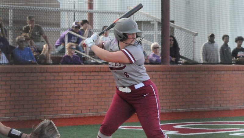 Destrehan Ladycats continue crushing it as playoffs near