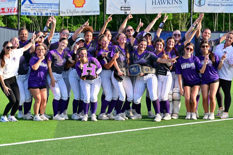 Hahnville comes through in clutch, clinches trip to state semifinals in ...